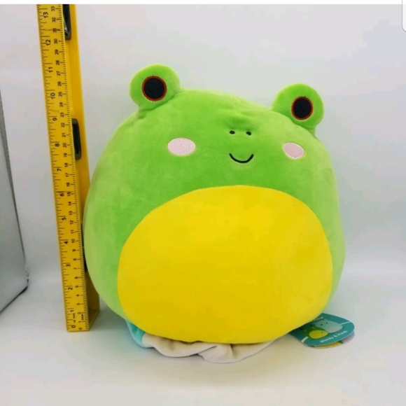 Squishmallows | Toys | Squishmallow Flipamallow 2 Inch Wendy Froghank ...
